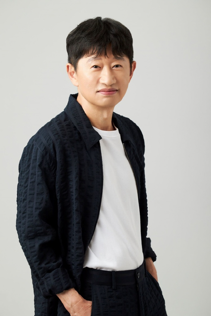 After 20 commercials, he suddenly retired. Joo Yong-man returns to the ...