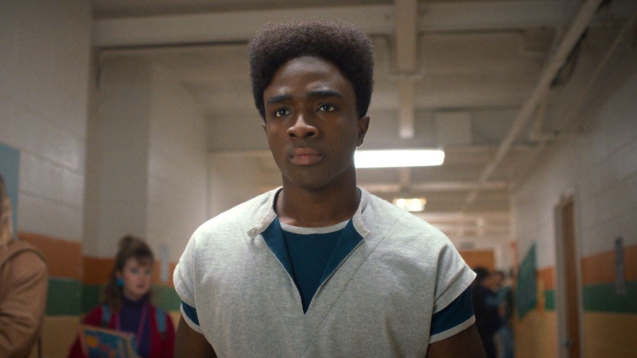 Stranger Things' Caleb McLaughlin showed off his sweet gymnastic moves ...