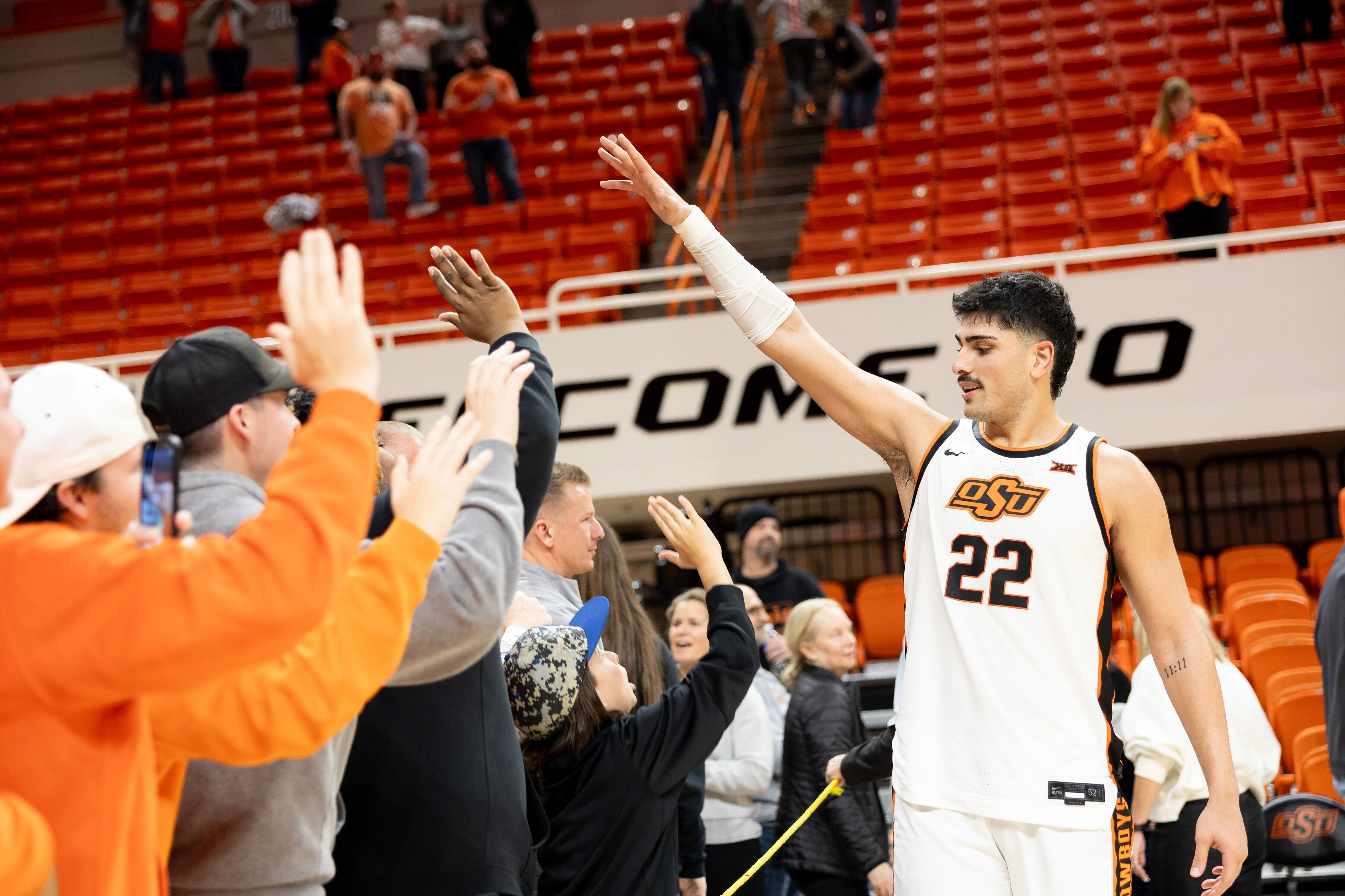 Oklahoma State tops No. 25 UCF 87-76