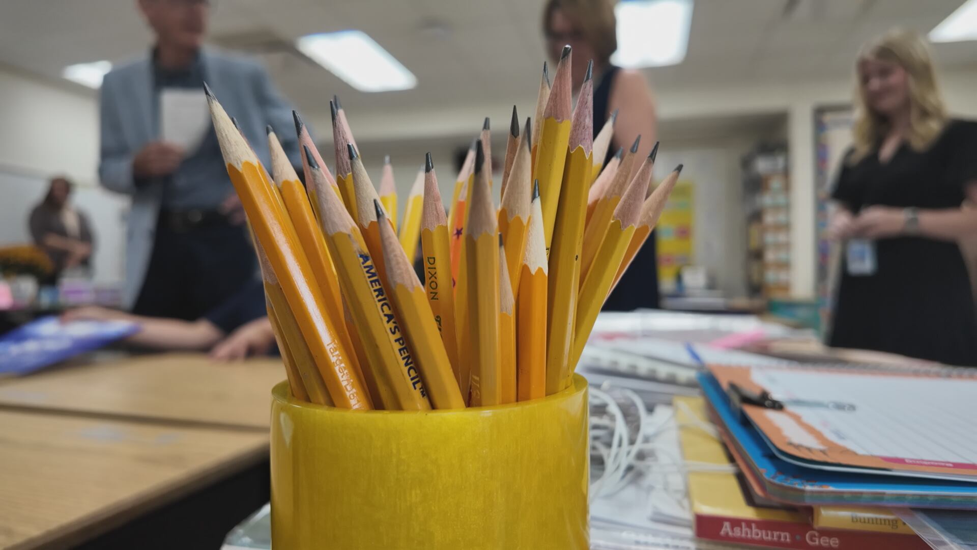 Missouri bill would require 70% of elementary assignments use pen and paper