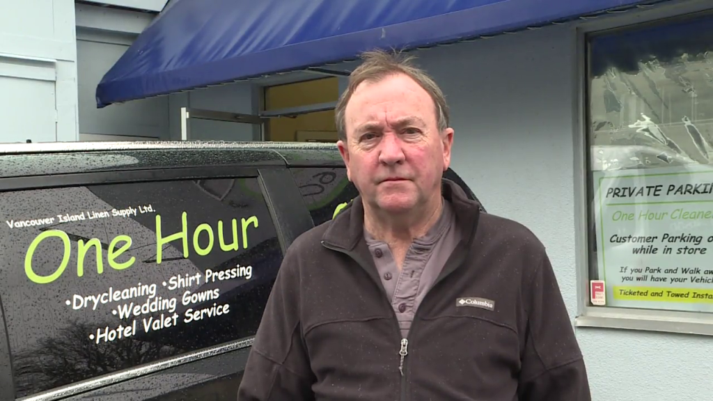 Victoria store owner frustrated with 911 services, says he’s been hung ...