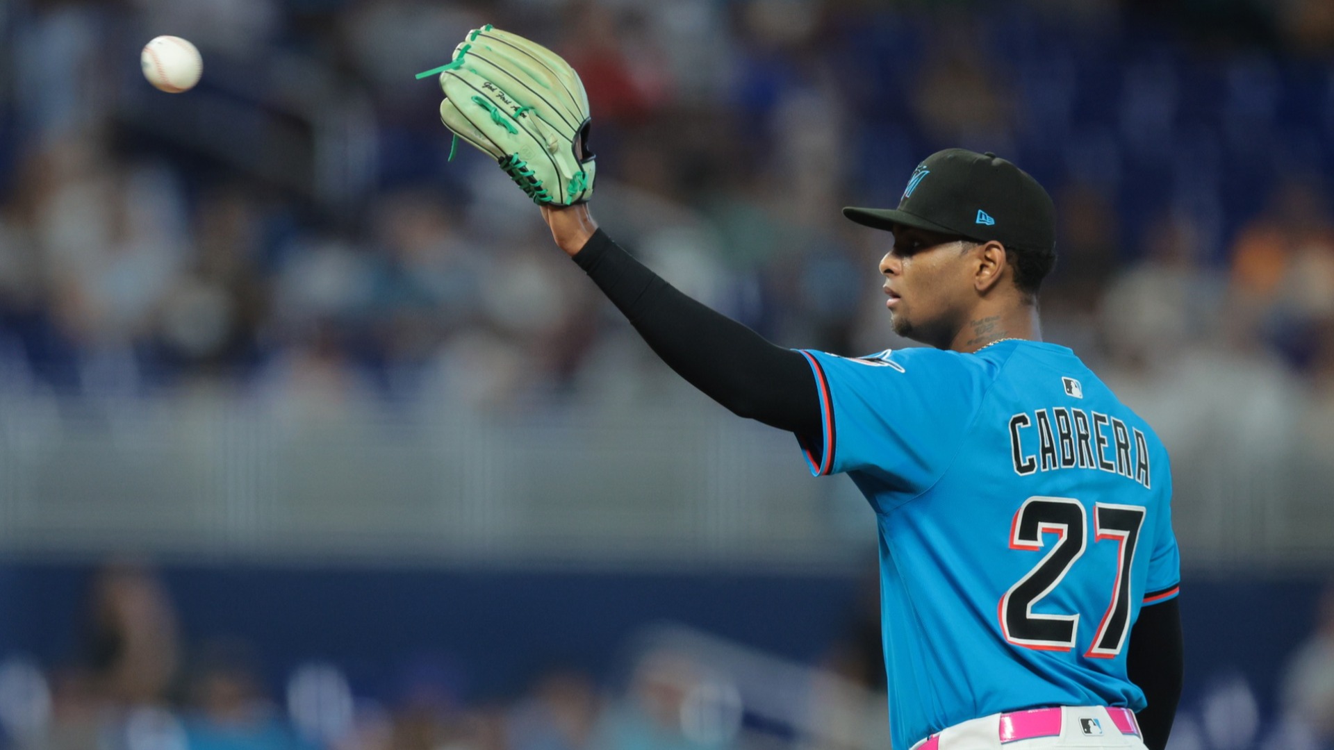 Yankees discuss potential trade for pitcher Edward Cabrera