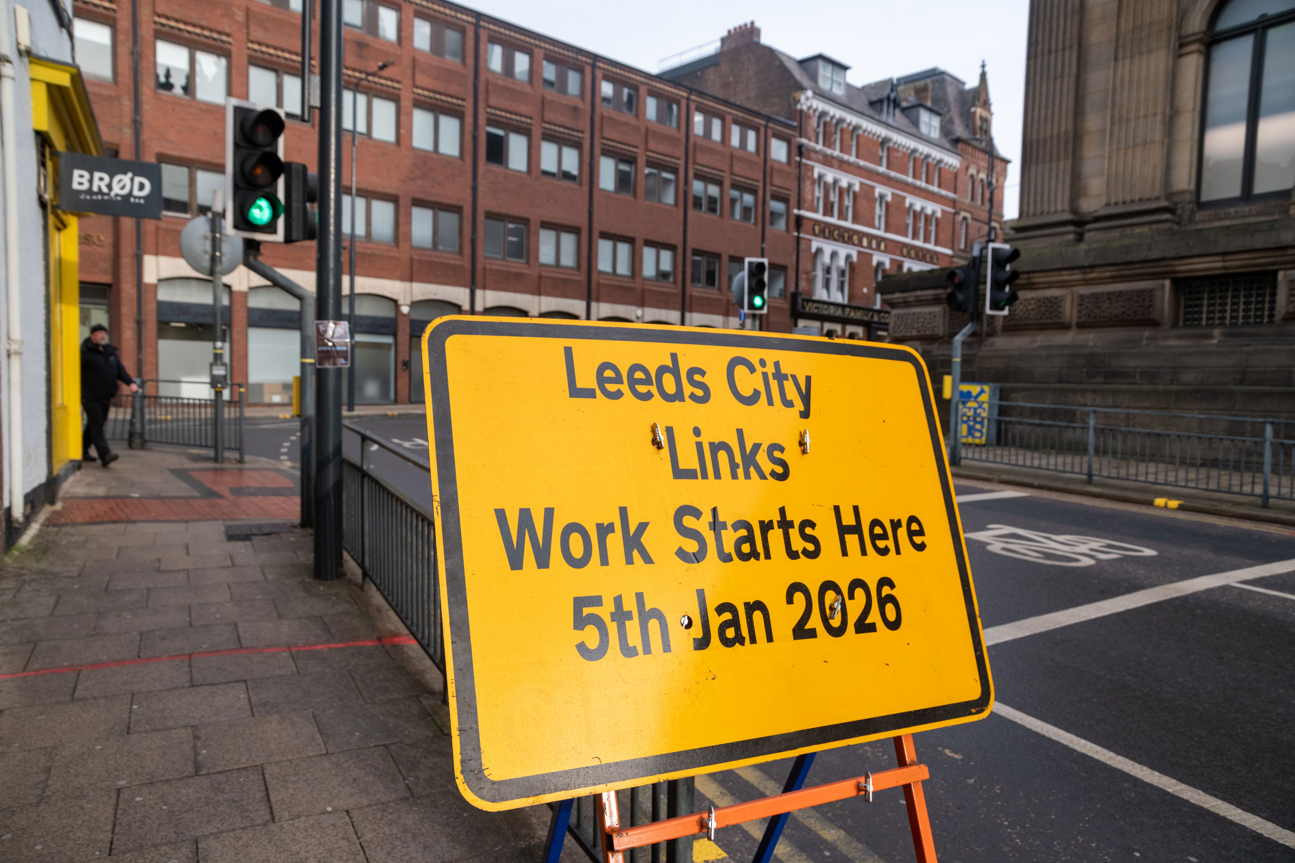 Faulty traffic lights causing delays in Leeds as commuters return to work