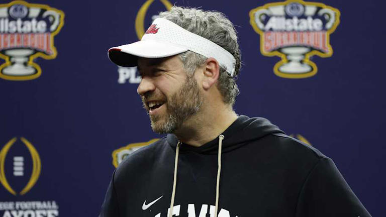 Nick Saban issues strong statement on College Football Playoff coaches