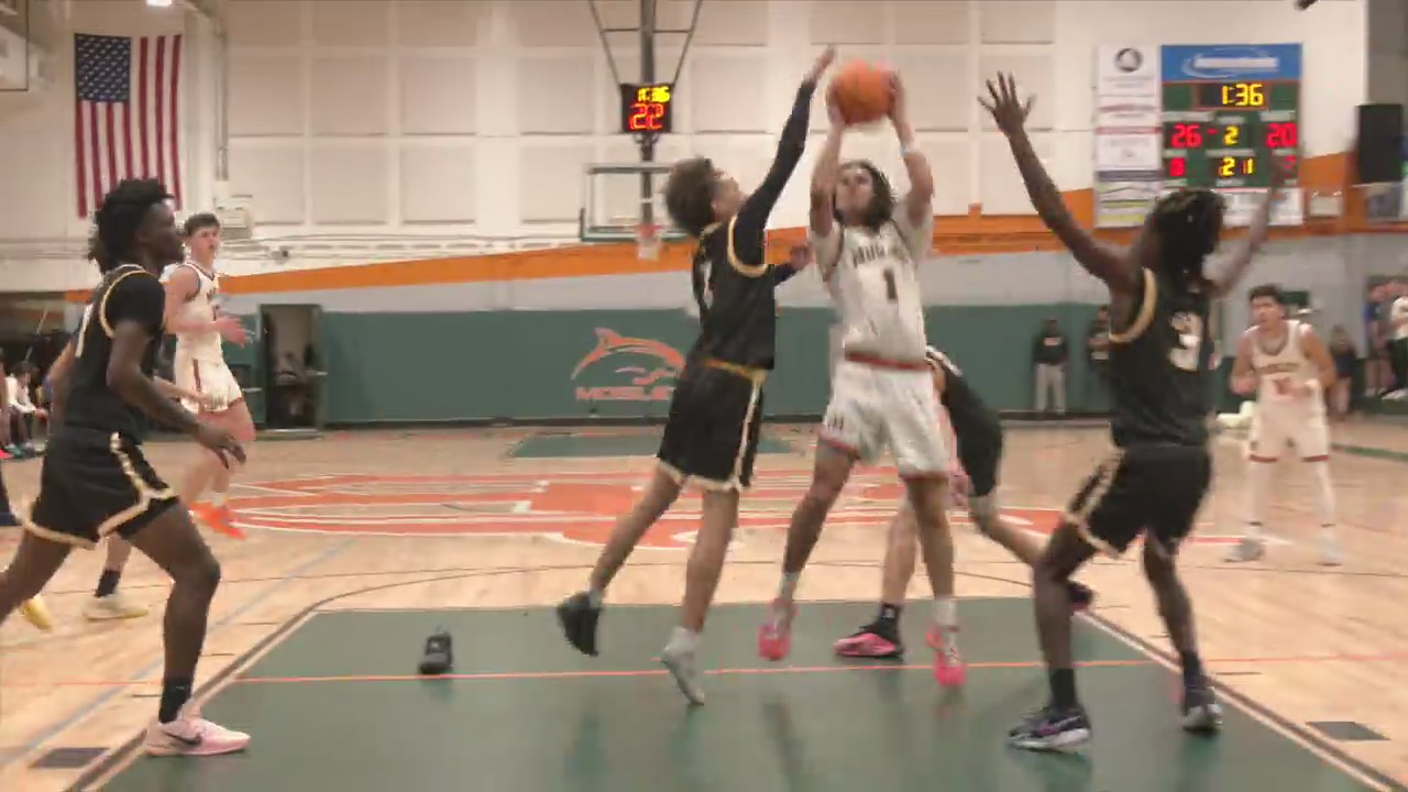 Mosley rolls past Rutherford to cap 4-game winning streak