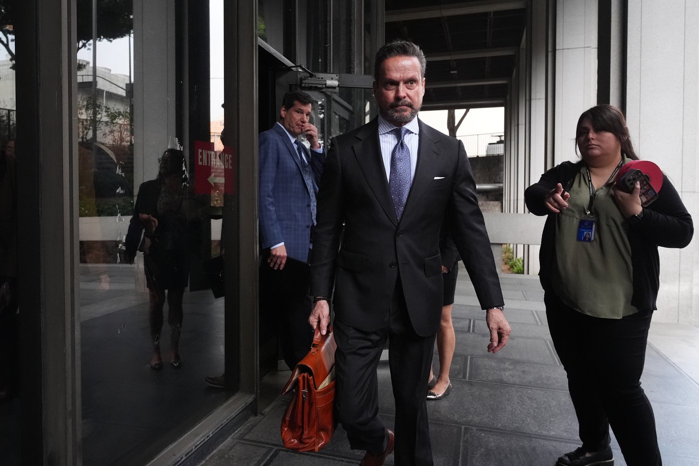 Nick Reiner comparaîtra pour le meurtre de ses parents, Rob et Michele ...