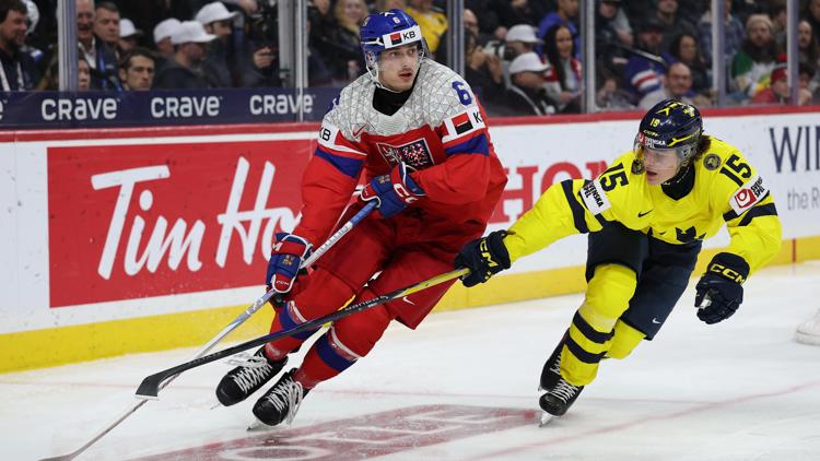 Mrtka, Czechia win silver at World Juniors