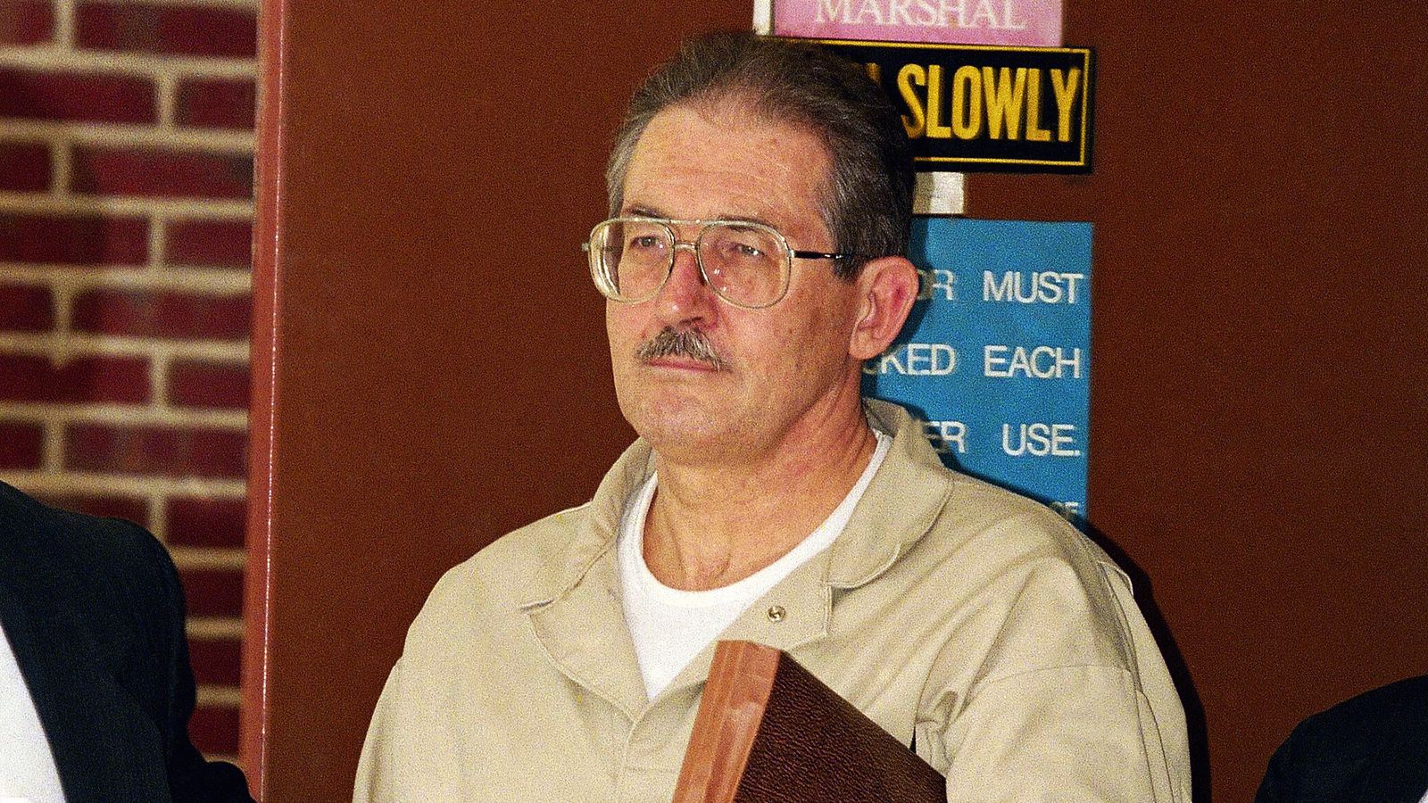 CIA turncoat who sold out to Soviet Russia dies in prison