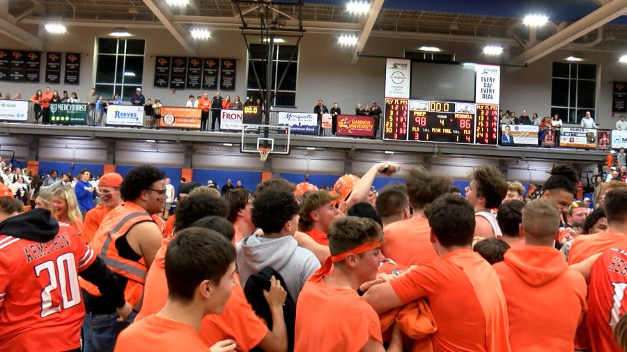 Thompson hits 1,000 point mark, Ramblers top Trojans 98-86 in round one ...