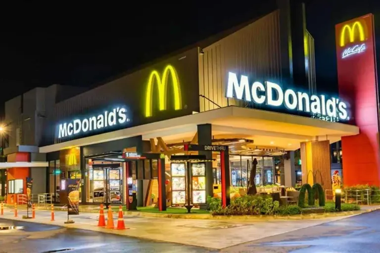 McDonald’s menu prices with calories [updated 2026]