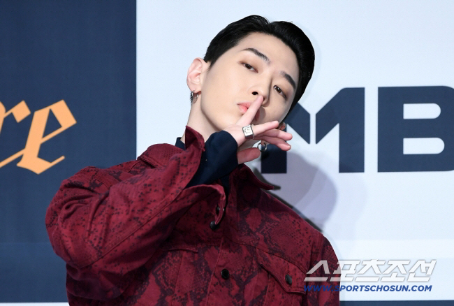 Project Y gray music director Hwasa → Kim Wan-sun → Ahn Shin-ae ...