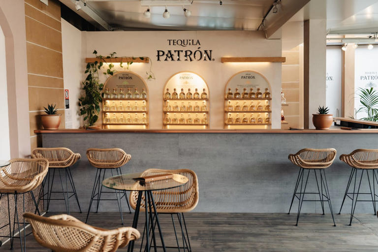 Patron tequila prices, varieties & mixed drinks [updated 2026]