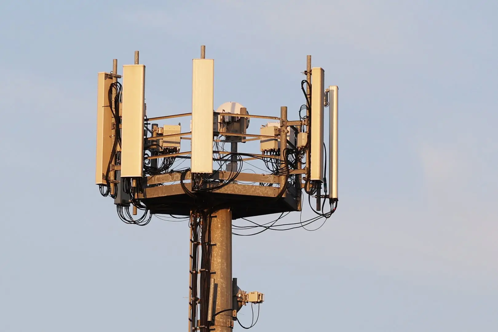 Accordo Fastweb+Vodafone e Tim sul modello RAN sharing per accelerare ...