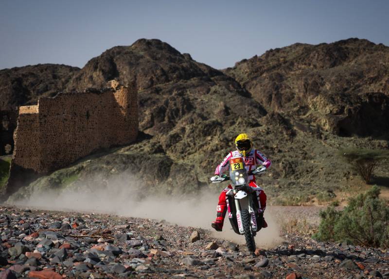 Prokop klesl na Rallye Dakar na 15. místo, Michek a Prokeš skončili