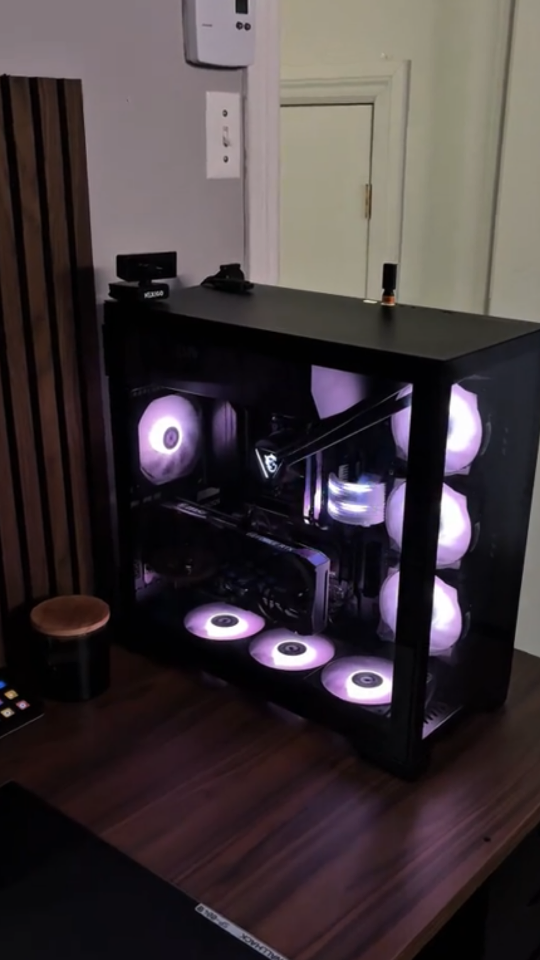 PC gaming setup goals: Black aesthetic & tidy cables