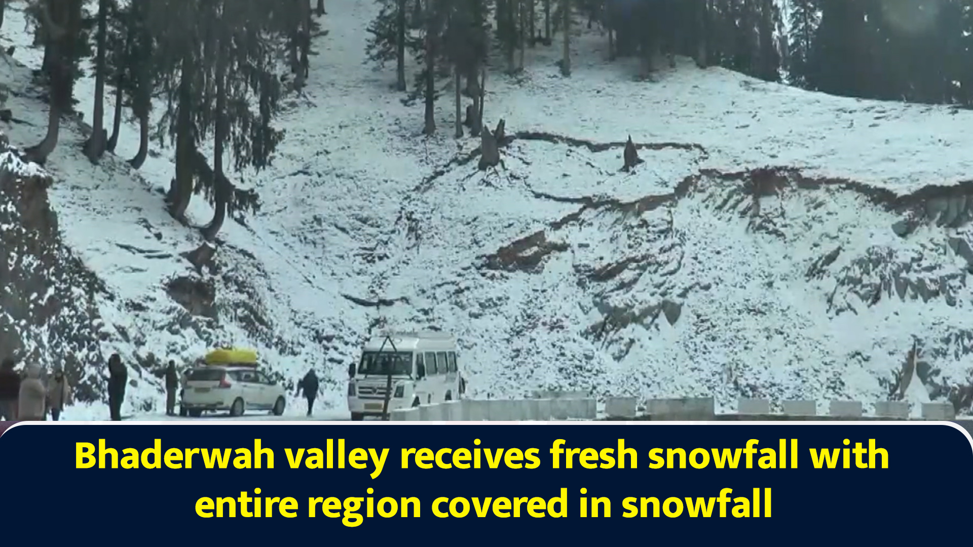 Bhaderwah valley receives fresh snowfall with entire region covered in ...