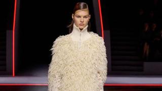 'Poetcore', la estética de moda en 2026 que conquistaría a Emily ...