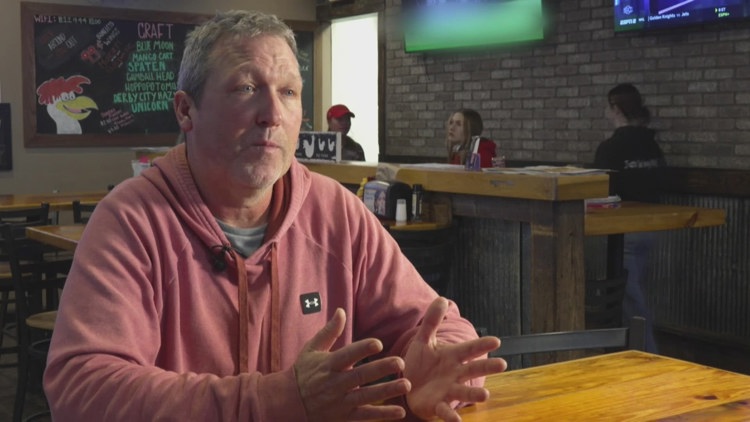 Cluckers owner vows to rebuild after large fire destroys Jeffersonville ...