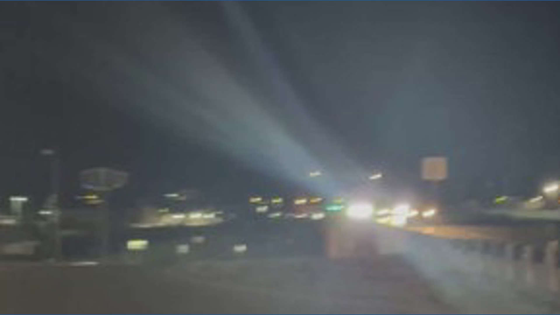 2 people killed in wrong-way crash