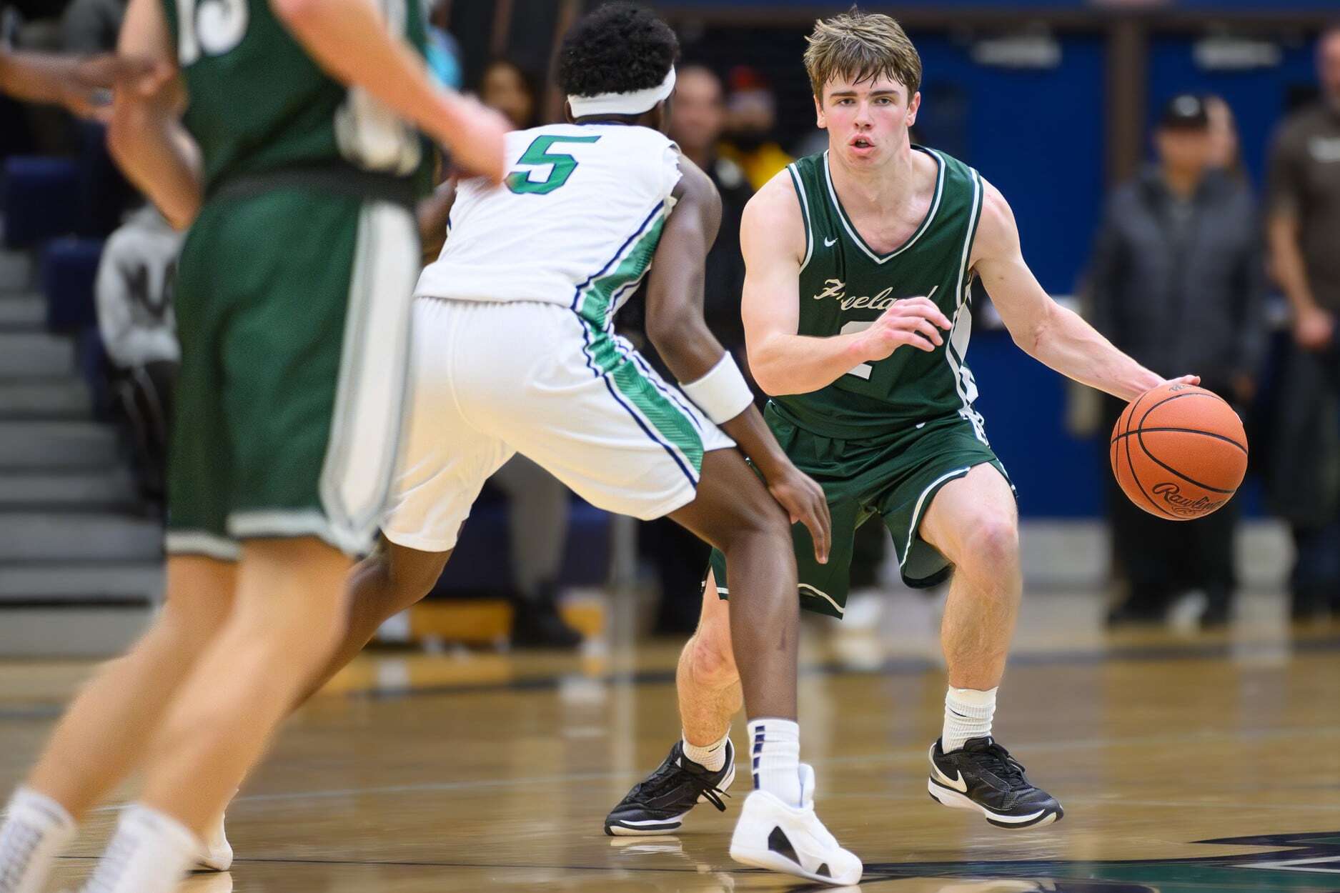 Saginaw-area boys basketball highlights: Freeland overtakes Heritage in ...