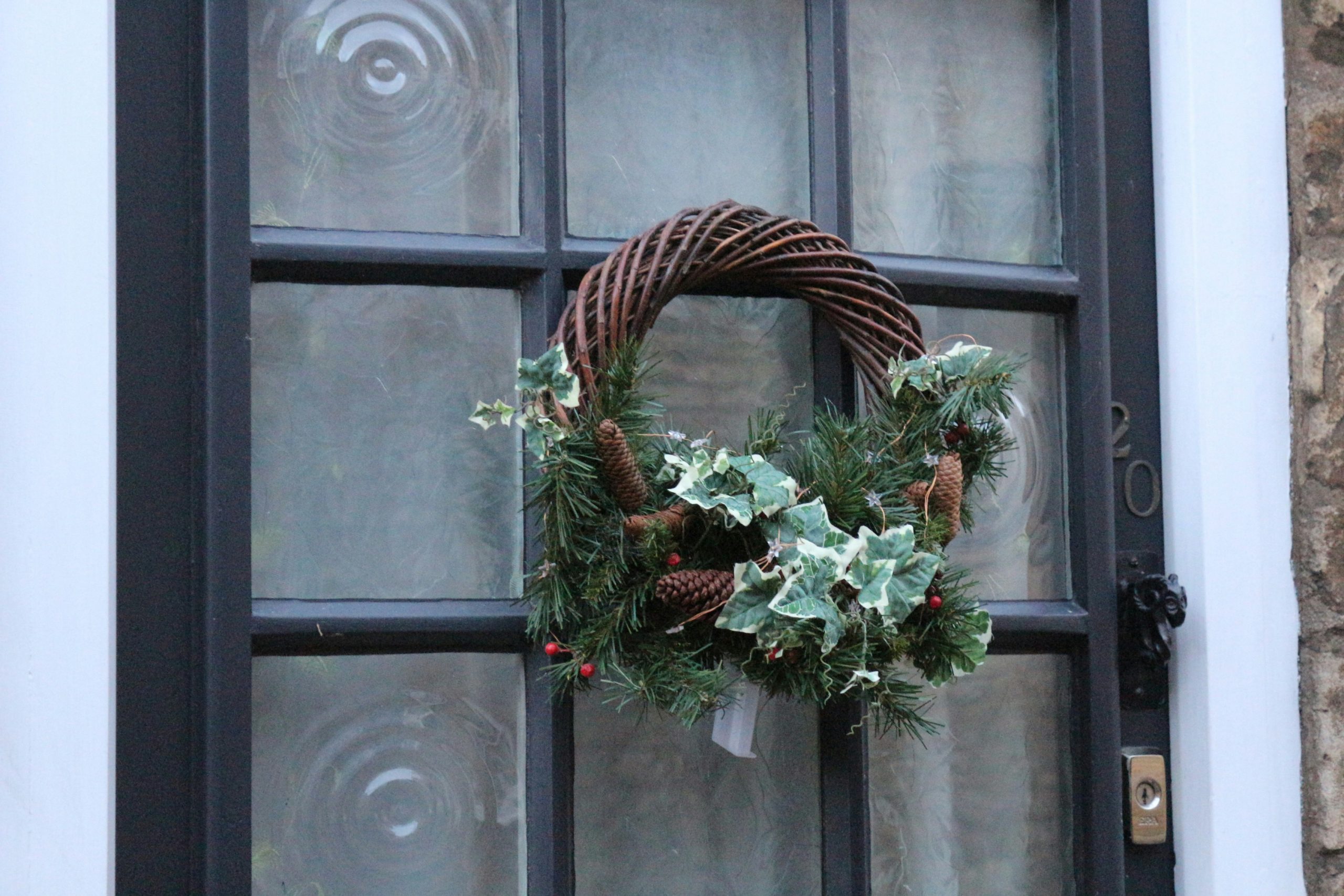 Homemade wreath ideas for every door and budget