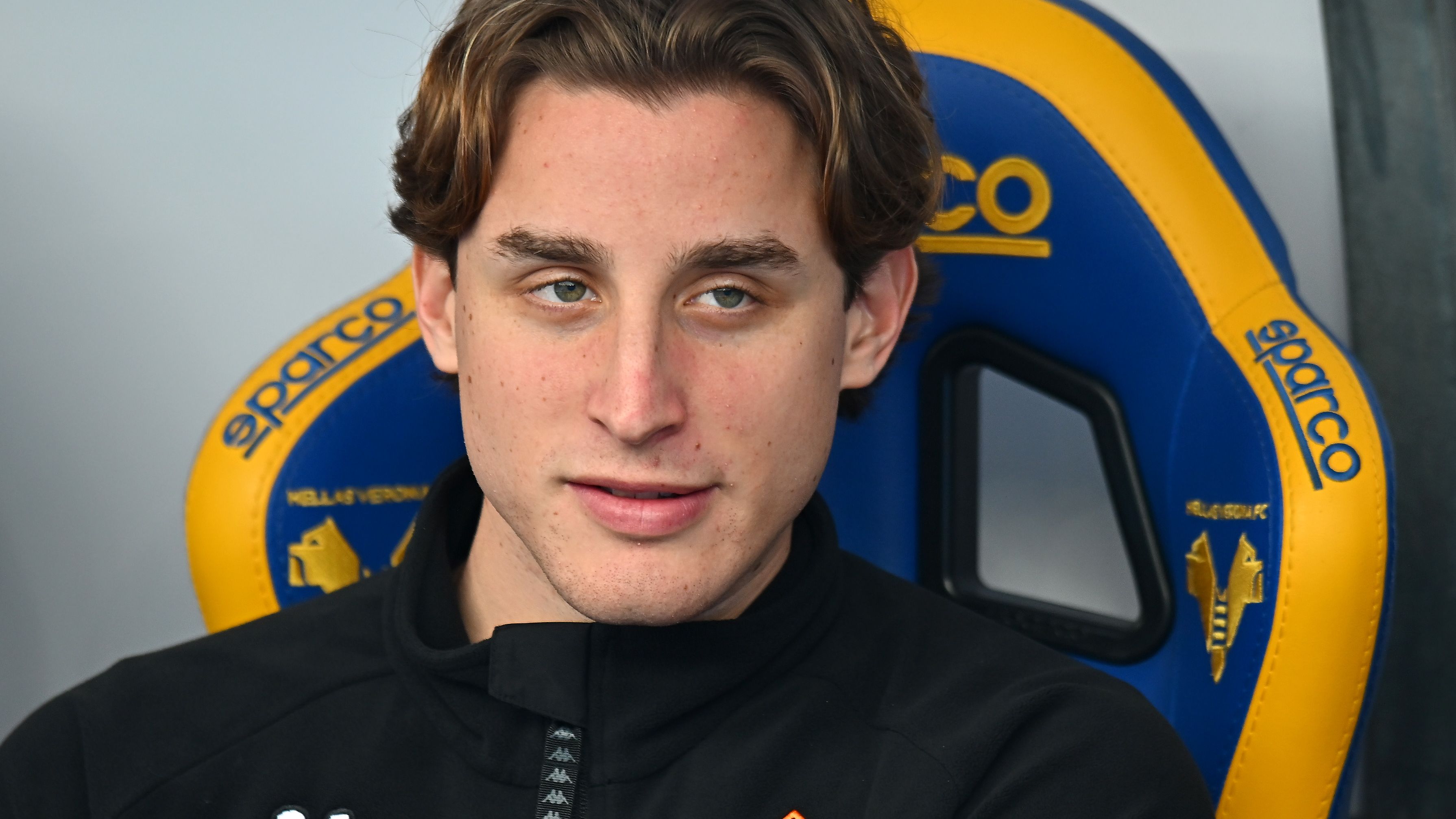 Perché Edoardo Bove può tornare a giocare a calcio solo all'estero e ...