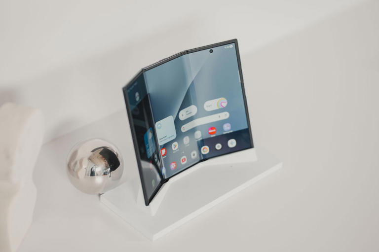 Hemos probado el Samsung Galaxy Z Trifold: se han arriesgado con una ...