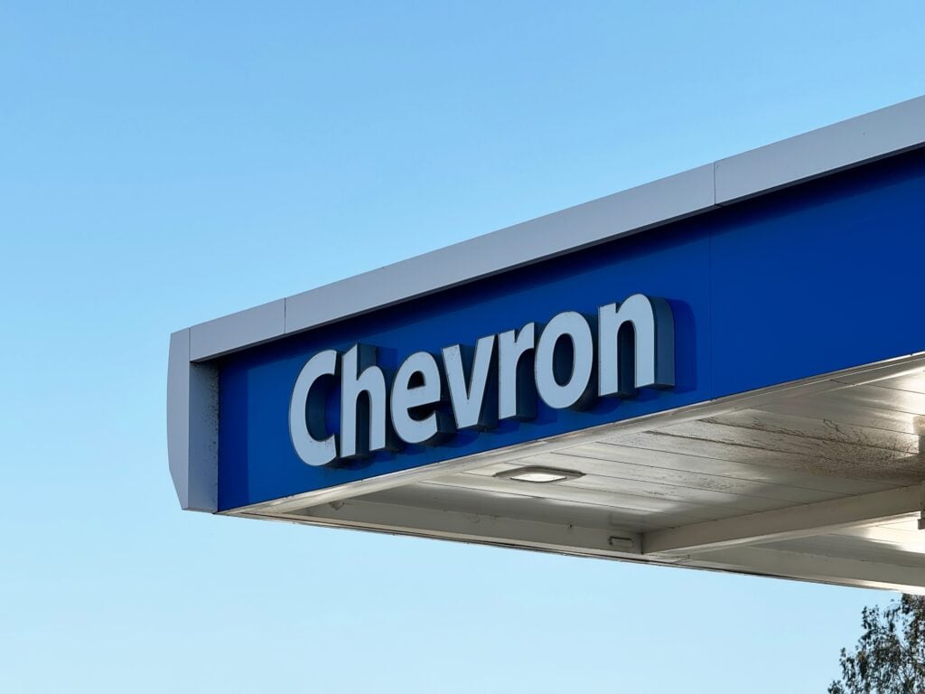 Chevron, Quantum Energy Partners plan $22 billion bid for Russian oil ...