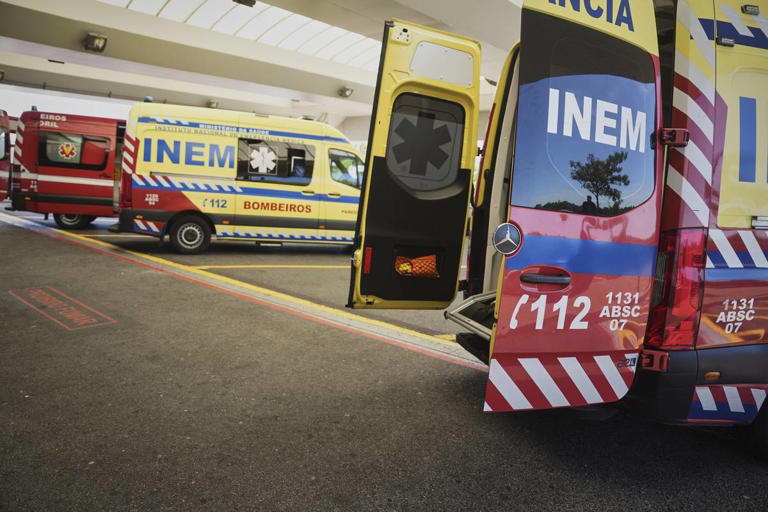 Homem morreu depois de esperar três horas pelo INEM: sindicato aponta ...