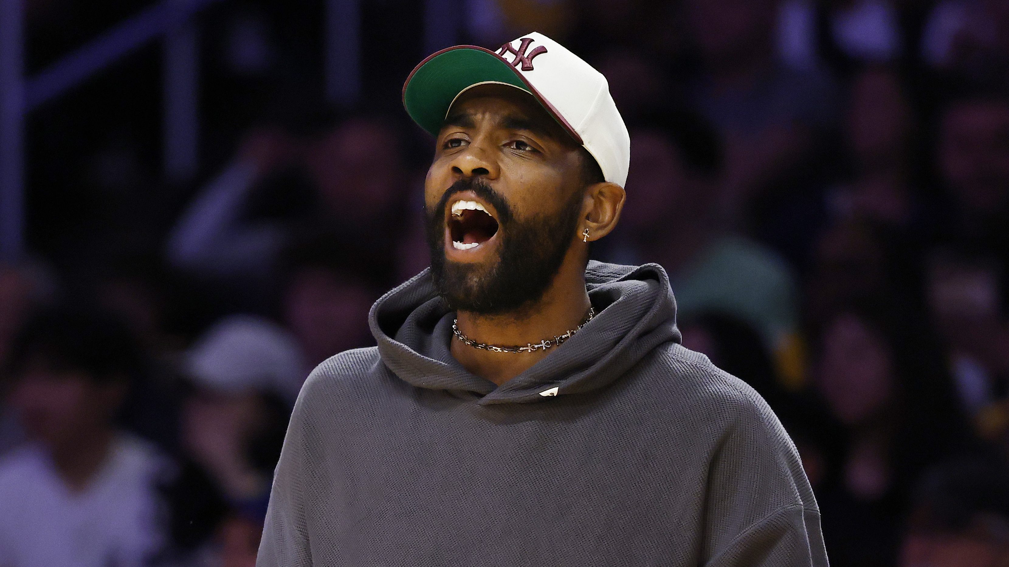 Kyrie Irving announces major career news during injury rehab