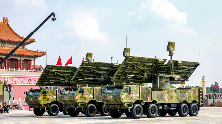 China’s truck-mounted microwave weapon can neutralize drone swarms from ...