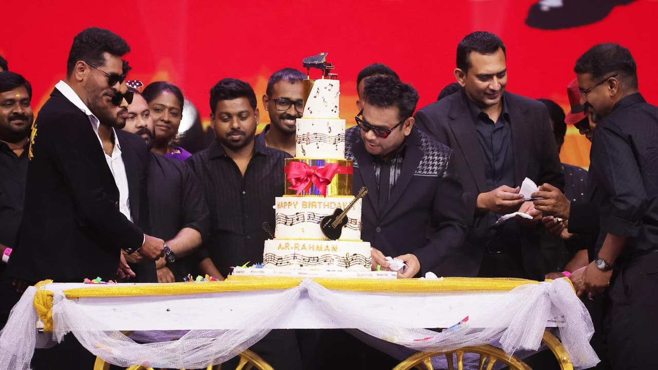 AR Rahman celebrates birthday at Moon Walk audio launch with star cast