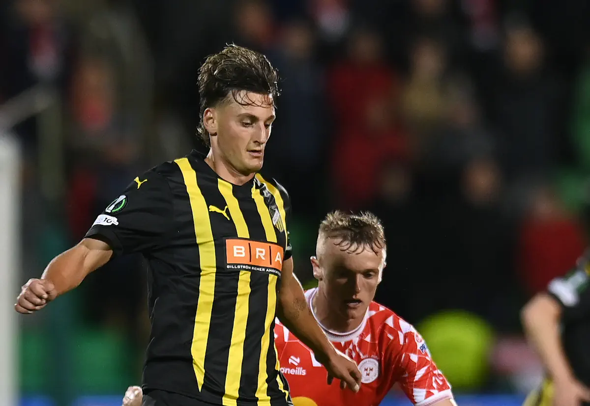 ‘Made enquiries’ – Rangers eye ‘top target’ amid leading chase