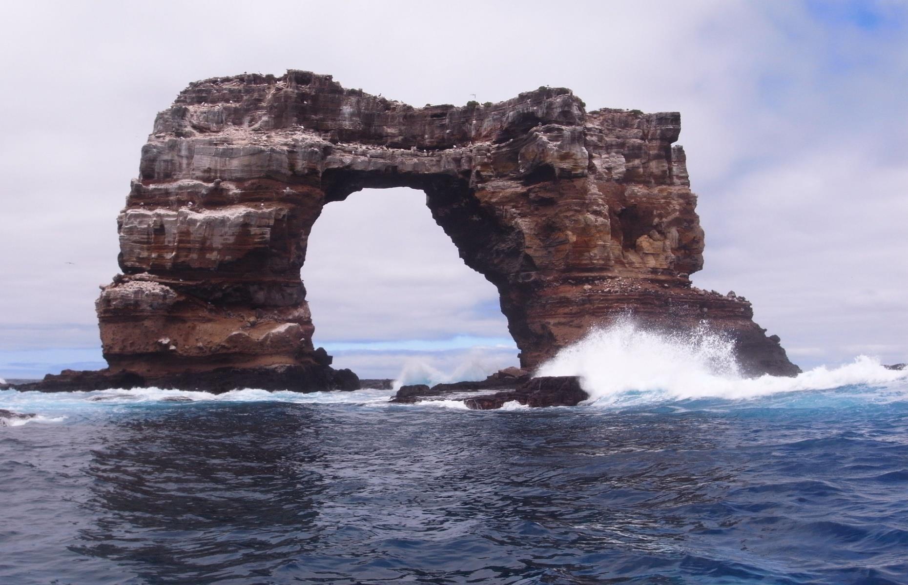 27 world-famous tourist attractions that have vanished for good