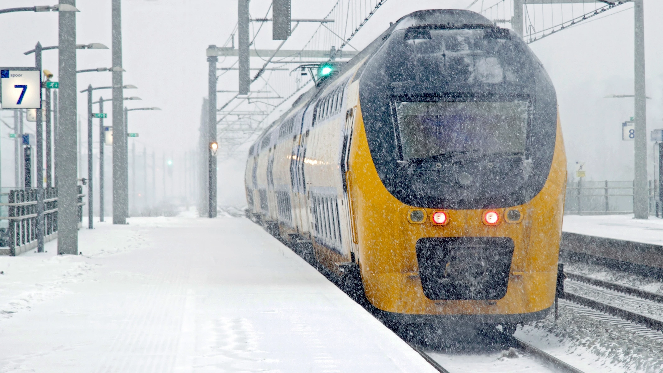 Sneeuw legt ons land plat: waarom Nederland vastloopt en Scandinavië niet