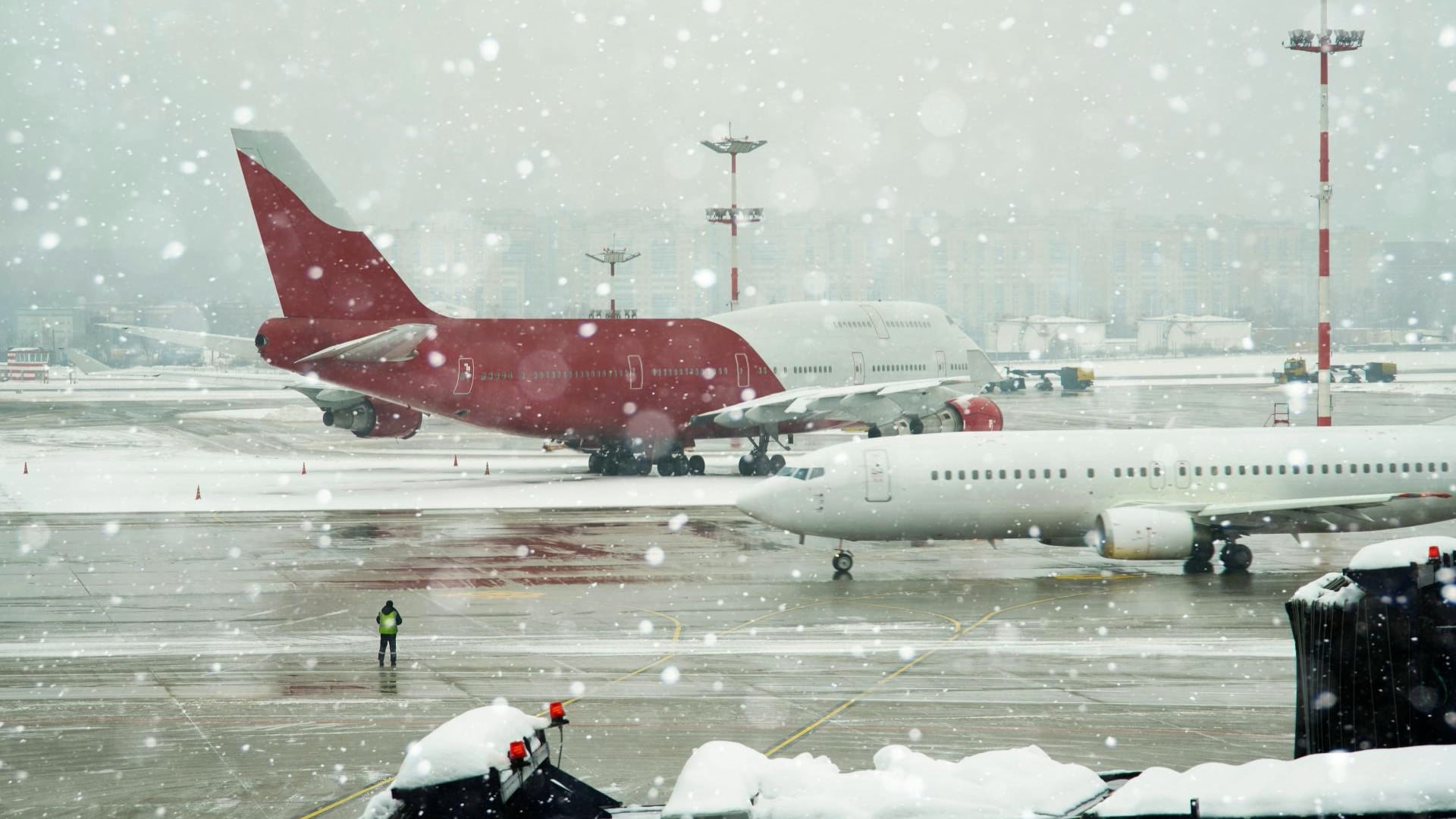 Severe snowfall in Europe causes widespread flight cancellations