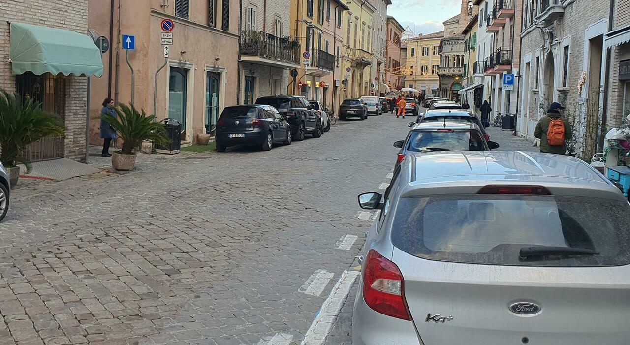 «Rendiamo via Cavour tutta pedonale». «No, farebbe solo danni al commercio»