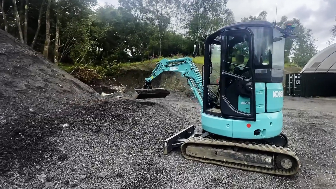 143 Scania tag unit is back and my digger breaks down