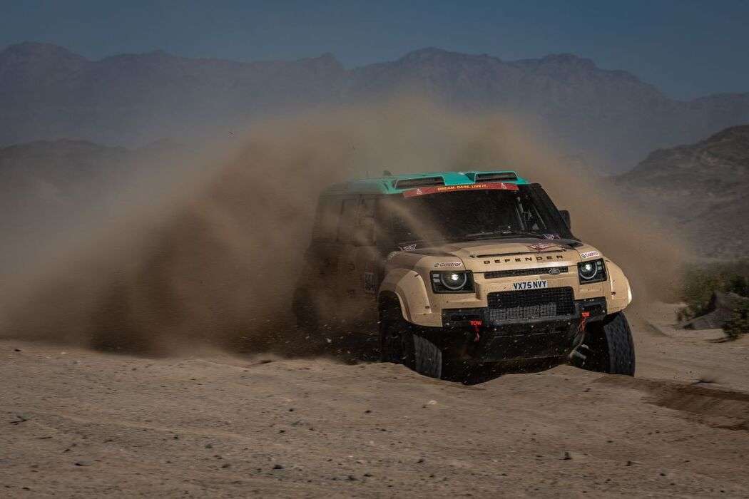 Defender alla Dakar Rally 2026: debutto ufficiale nel World Rally-Raid ...
