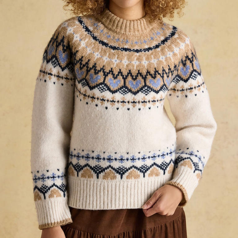 Winter style at its cosiest - Clodagh McKenna’s gilet, Fair Isle knit ...