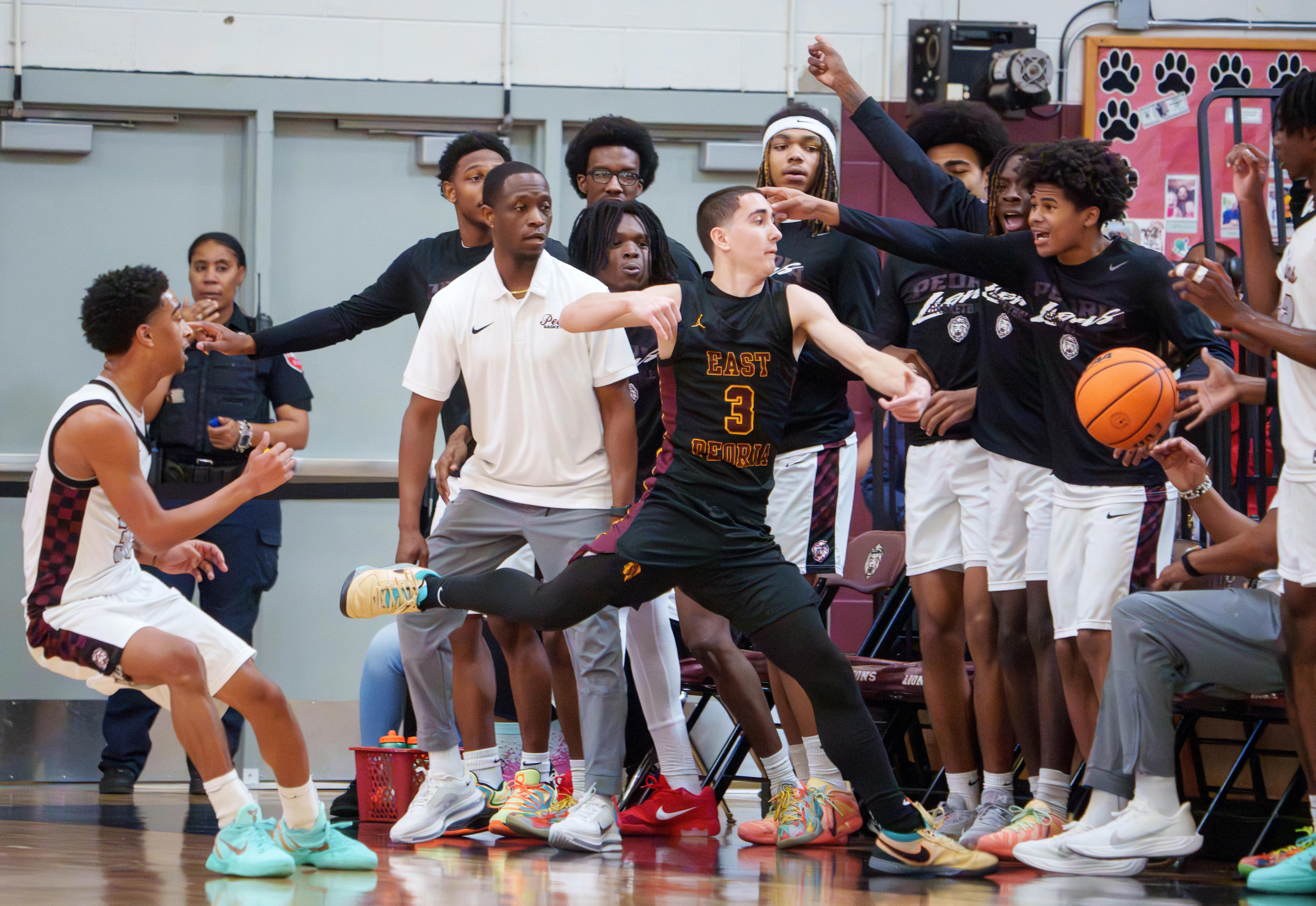 16 basketball shootouts with Peoria-area high school teams
