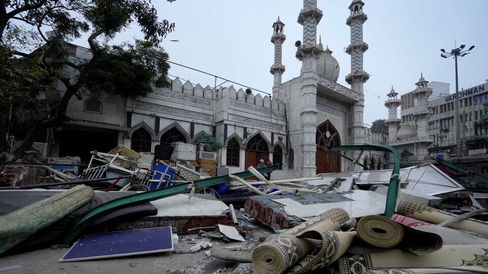 Delhi demolition drive: Stones hurled, 10 detained; cops to analyse ...