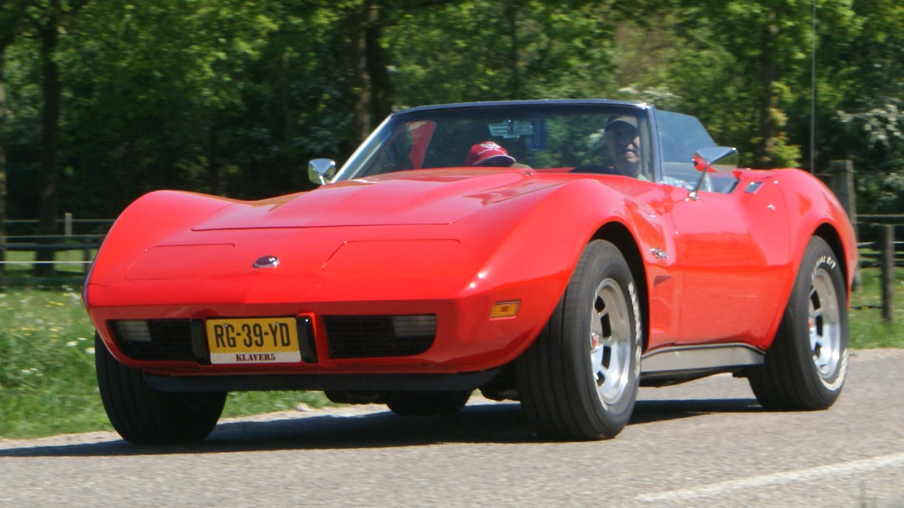 How the 1975 Corvette survived when muscle collapsed