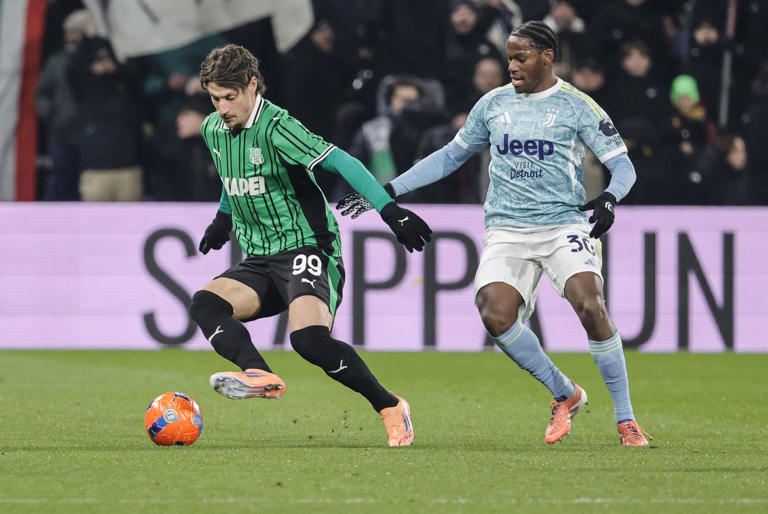 Dominio Juve, col Sassuolo David gol e Spalletti lo abbraccia