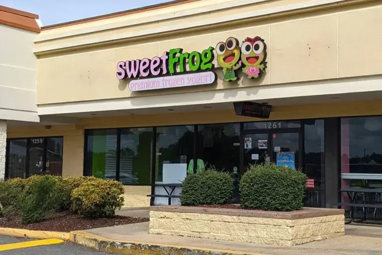 Sweet Frog menu prices with calories [updated 2026]