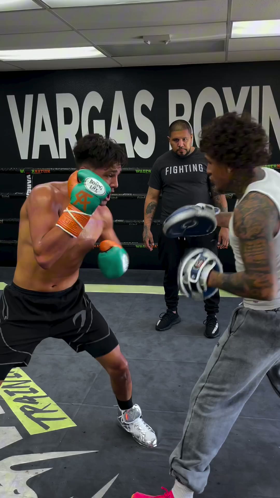 Emiliano Vargas always working, always ready 🇲🇽