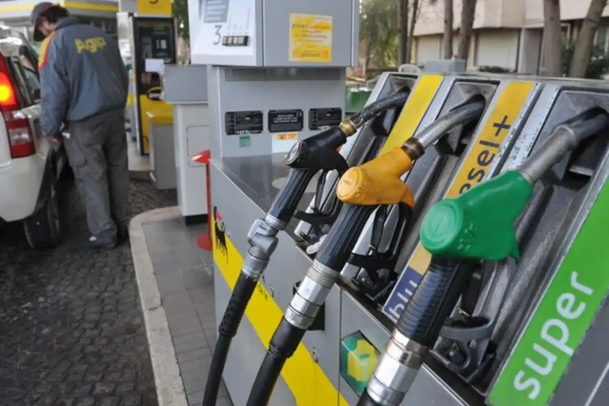 Benzina o diesel? Caos prezzi ai distributori: in queste regioni la ...