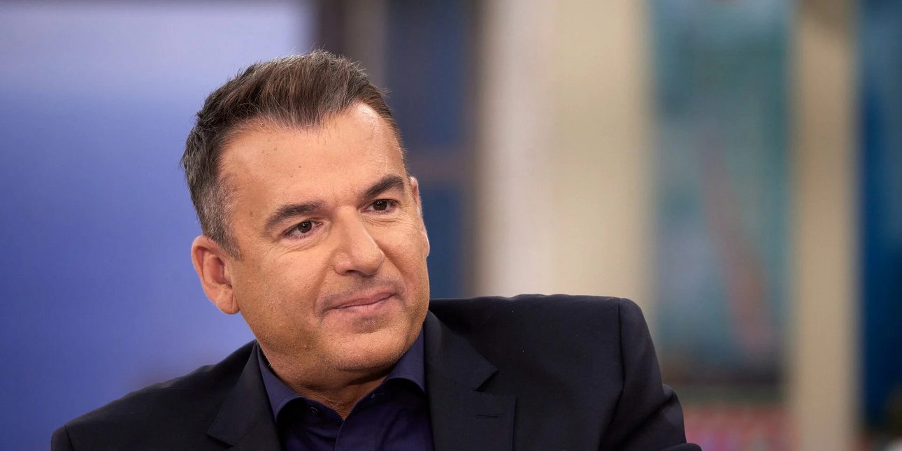 Γιώργος Λιάγκας: «Μου την έπεσε ο καθηγητής που μου έκανε ιδιαίτερα ...