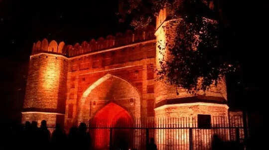 Turkman Gate: How a Mughal monument, built by Shah Jahan and named ...