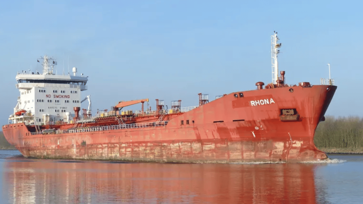 10 Indian crew members from seized tanker in Iranian custody ...